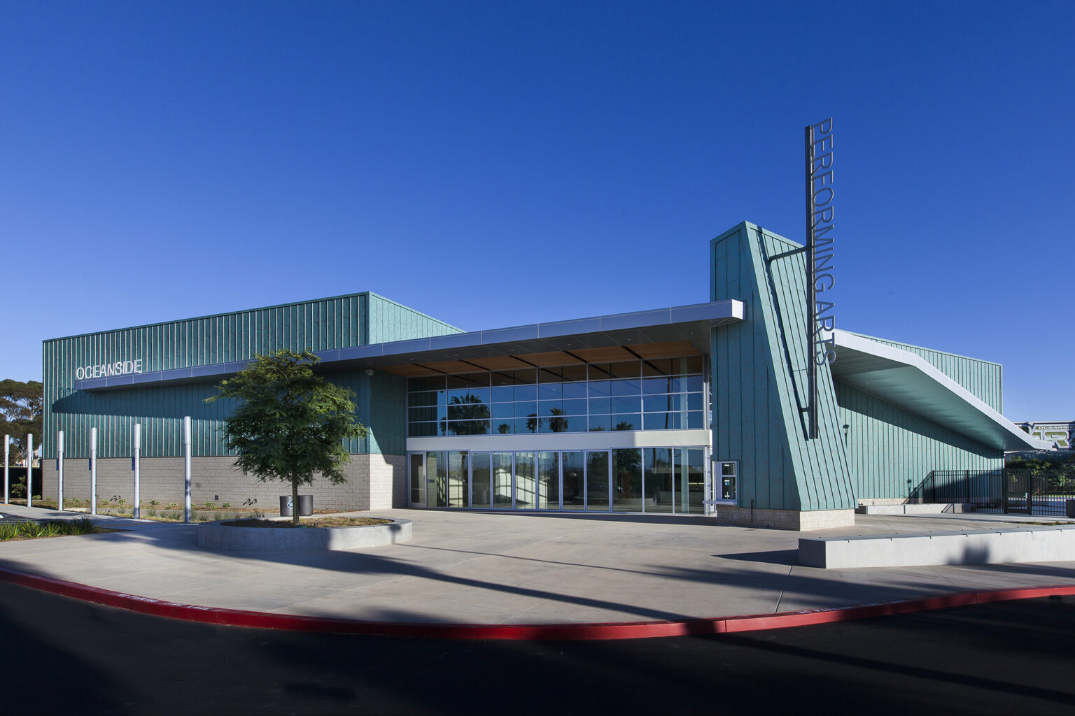 Oceanside High School Performing Arts Center – OUSD Bond Construction ...